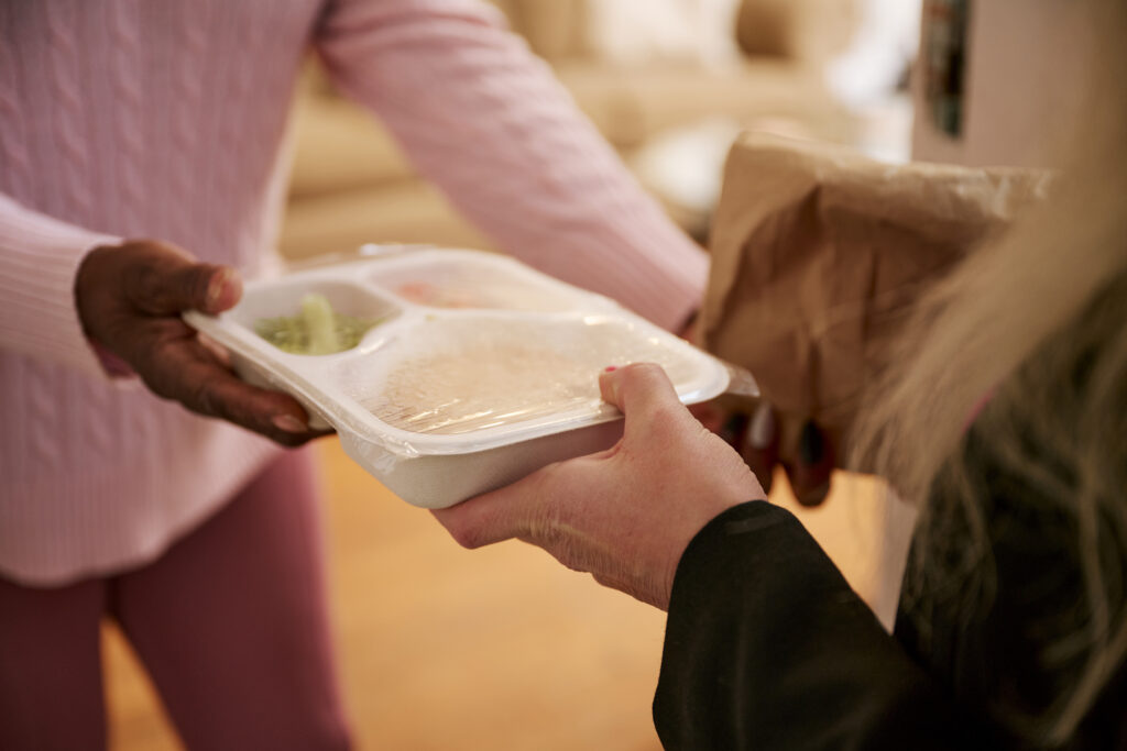 Meal Delivery Assistant - Benjamin Rose